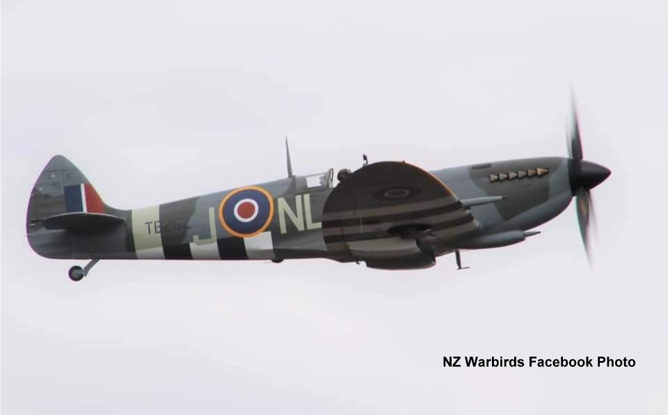 NZ Civil Aircraft: Spitfire ZK-NLJ/TB252 Flies at Ardmore