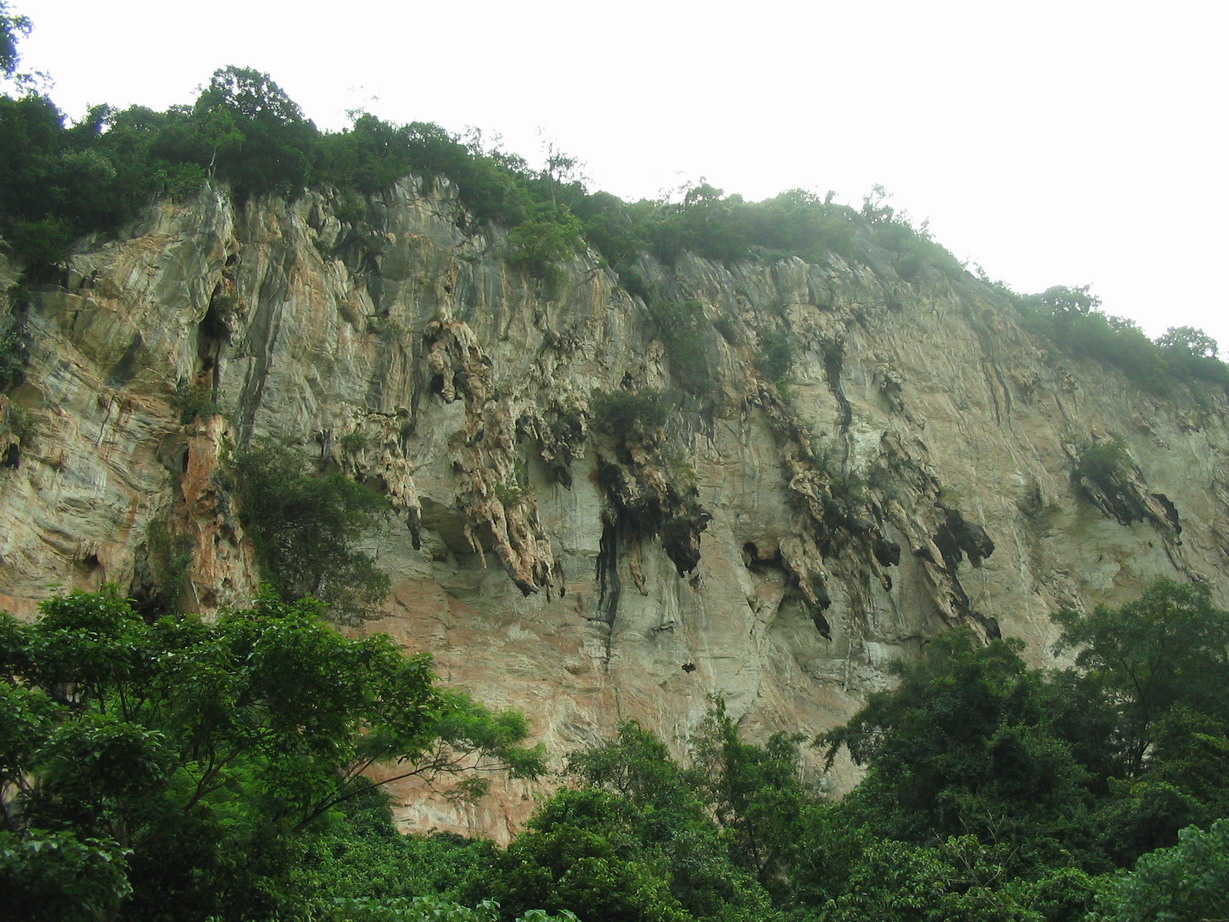 Caving in SE Asia: Rock art in Perak's limestone caves