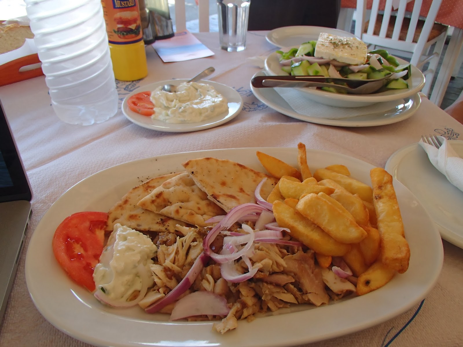 Duke's Excellent Adventure!: Corfu, Cats, and lots of food.