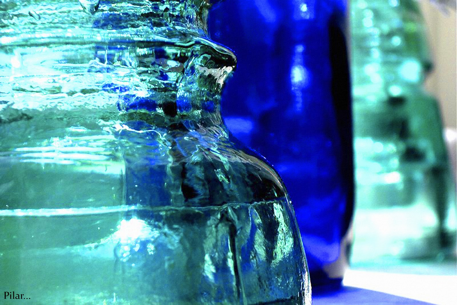 PILAR Y SUS COMPLICES: TRASLUZ....