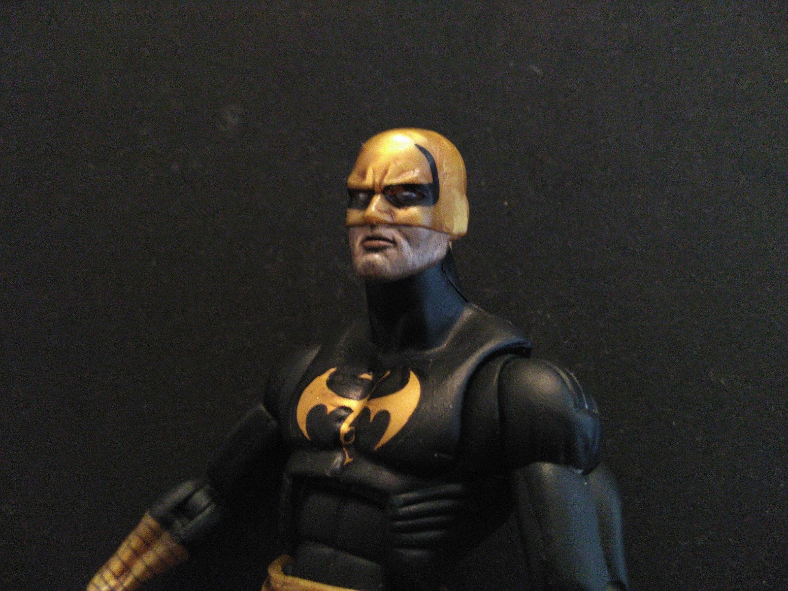 Metal Invaders: COMMISSION (part III) Marvel Legends Iron Fist