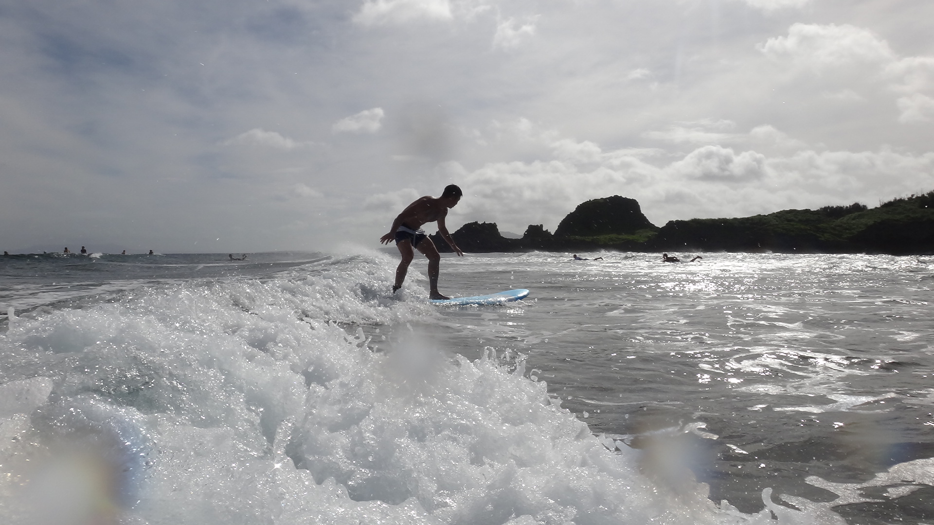 Happy Surfing Okinawa