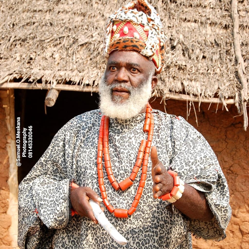 Pictures of Obi Okoli on set