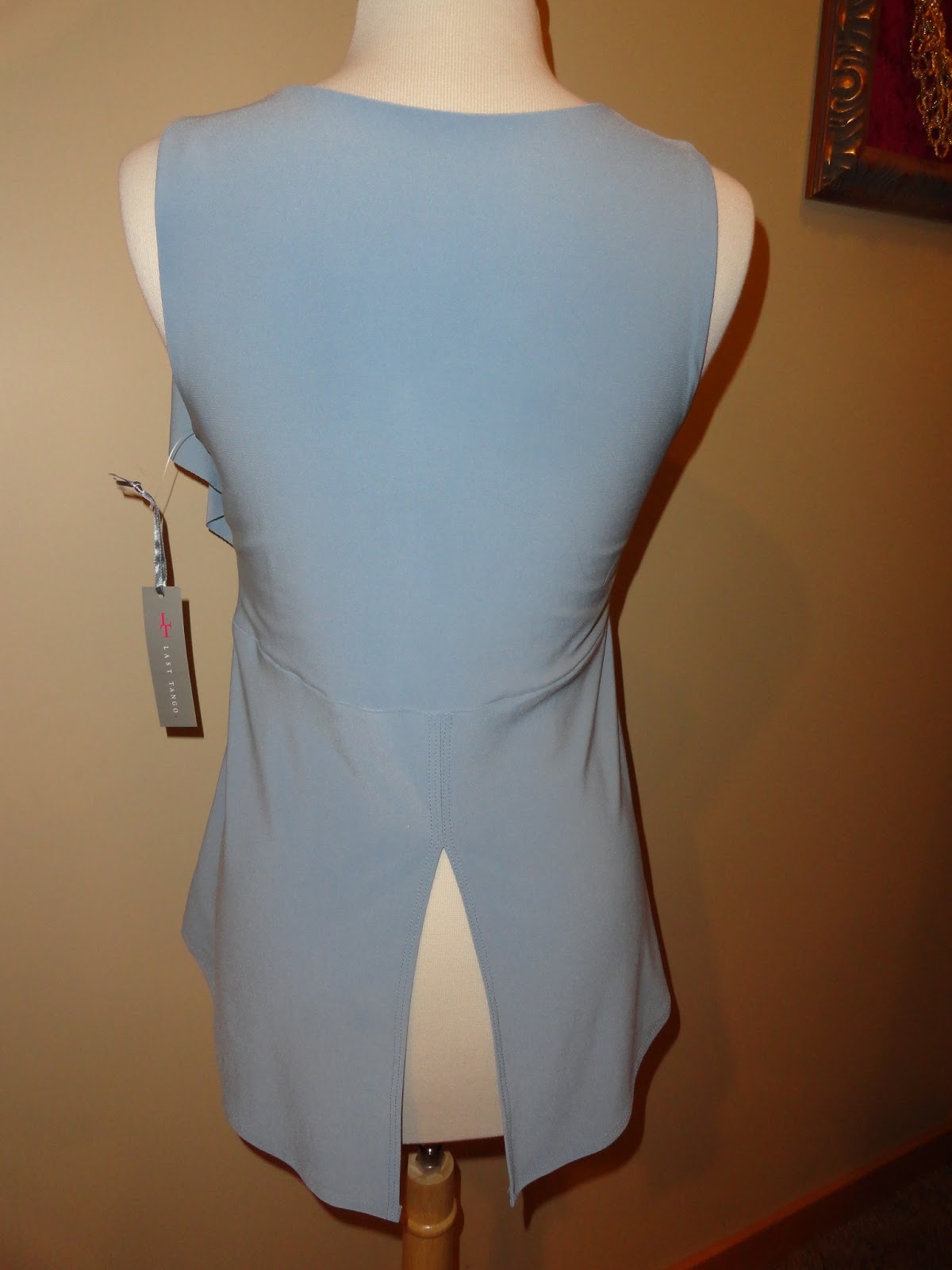 Made Ya Look: Last Tango tops