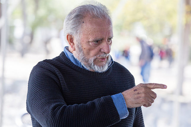 Monarquía coronada: Anguita propone un "proceso constituyente" hacia ...