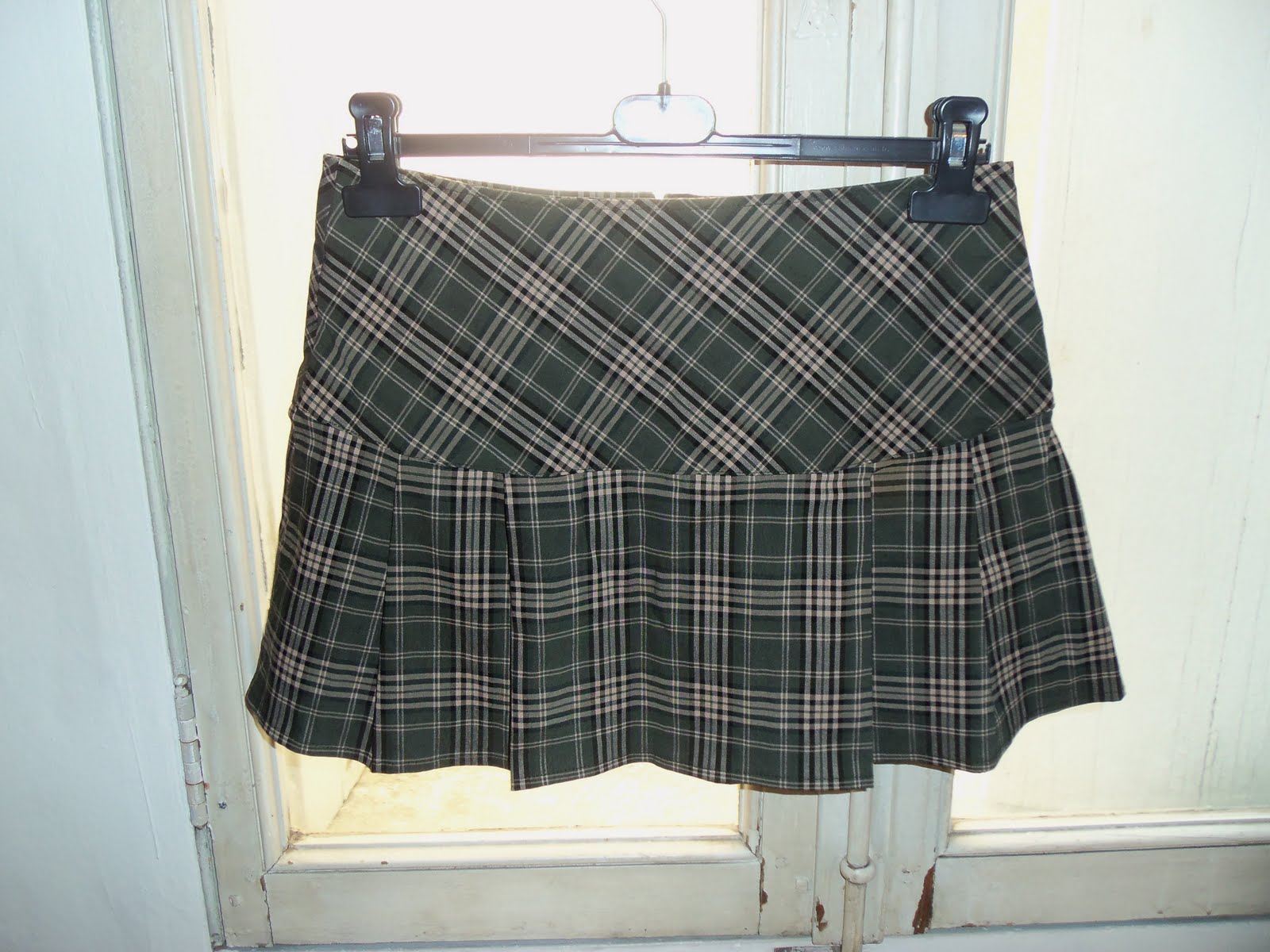 Le dressing de Jasuela: Jupe style écolière