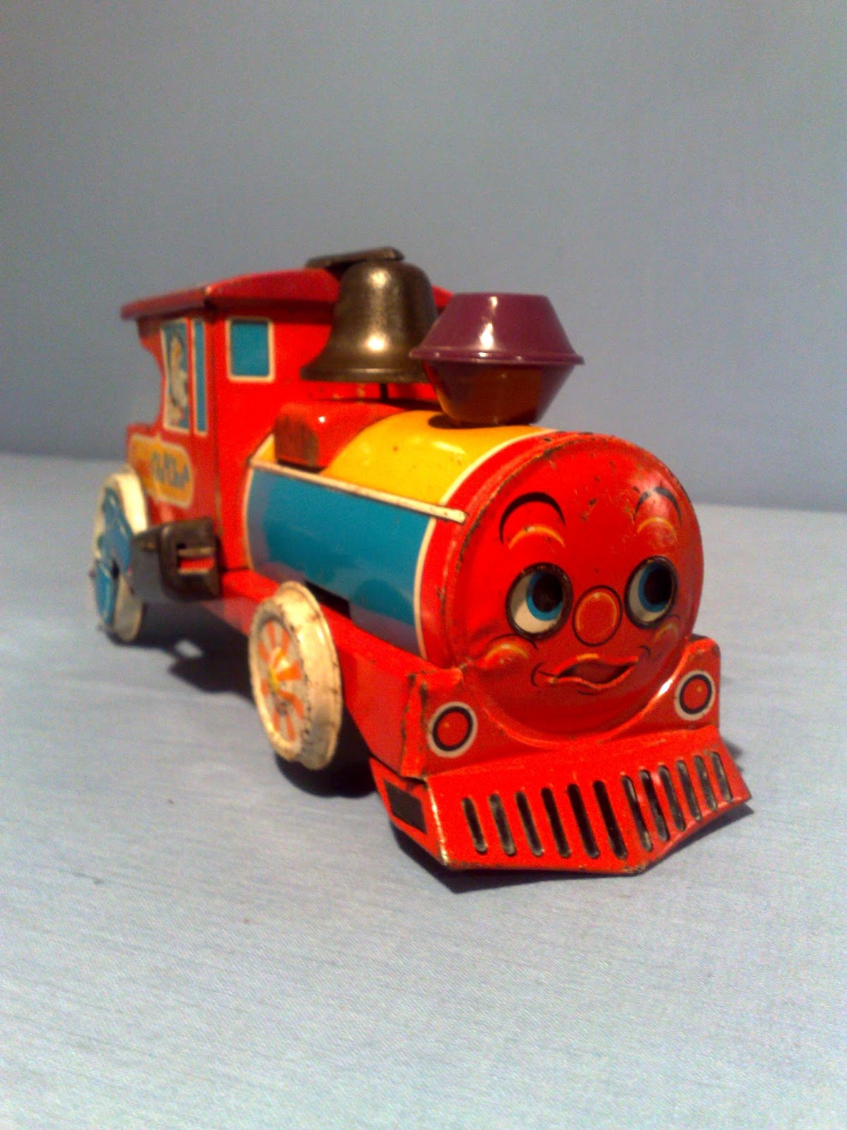 TOMS TECH TOYS: TRAINS LOCOMOTIVES