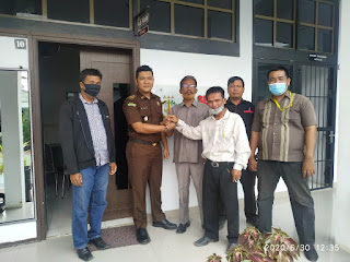 Kejari Labuhanbatu Selatan Sambut Audiensi Aliansi komunikasi wartawan ...