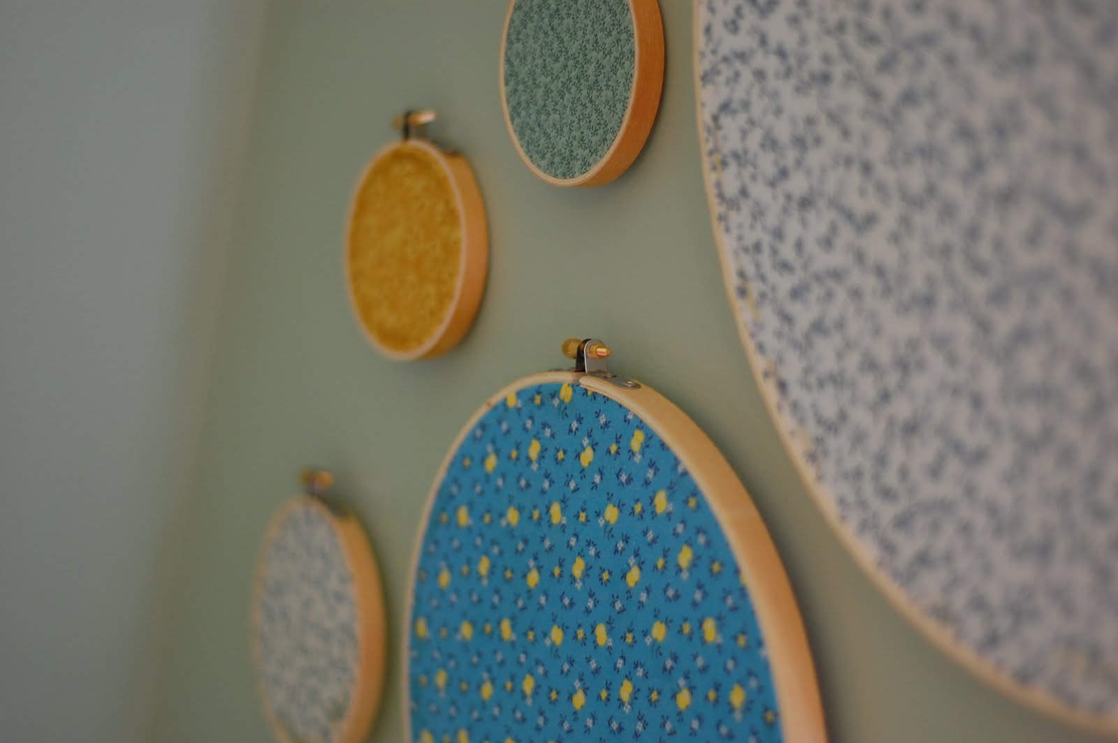 sea kettle diaries: Nursery Project - Fabric Hoop Art