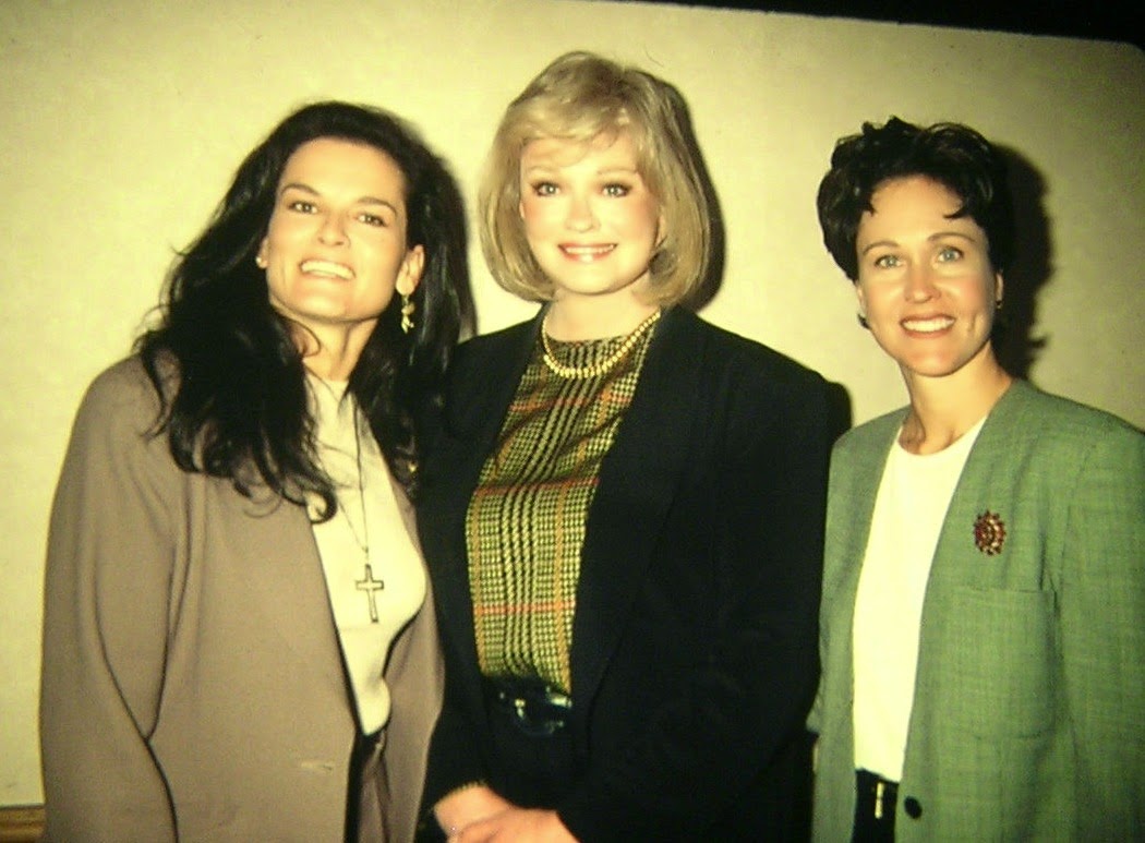 LOS ANGELES TV NEWS ANCHORS & REPORTERS: DENISE BROWN, CHRISTINE LUND ...
