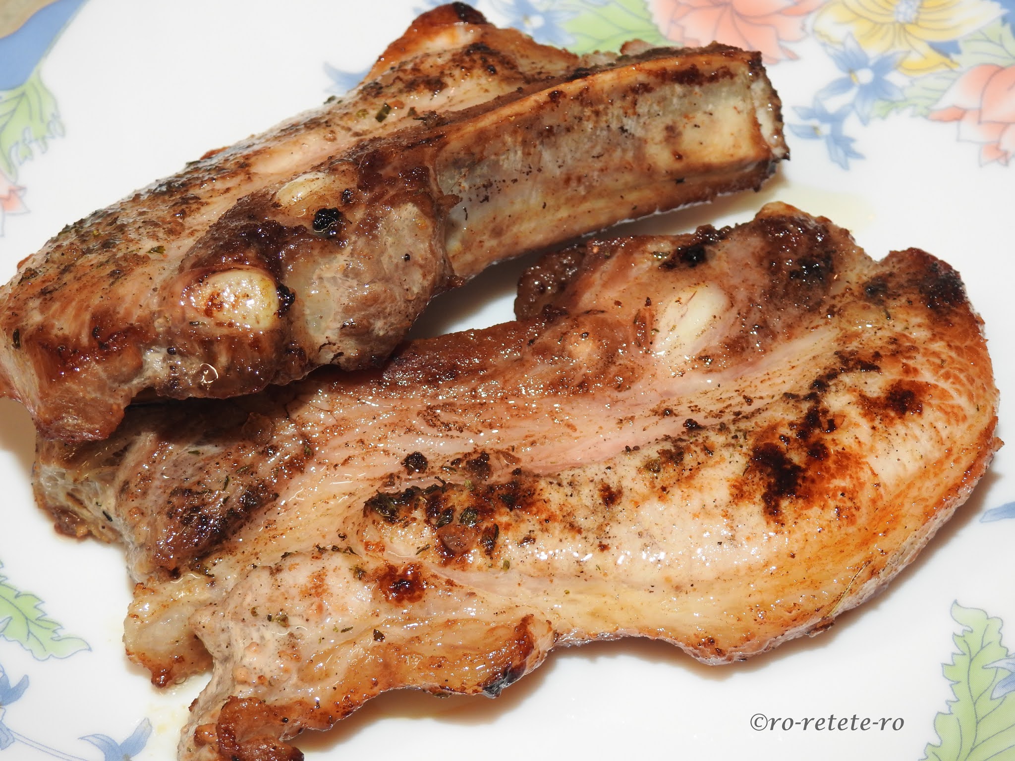 Friptura de porc la tigaie reteta | RO-Retete.ro