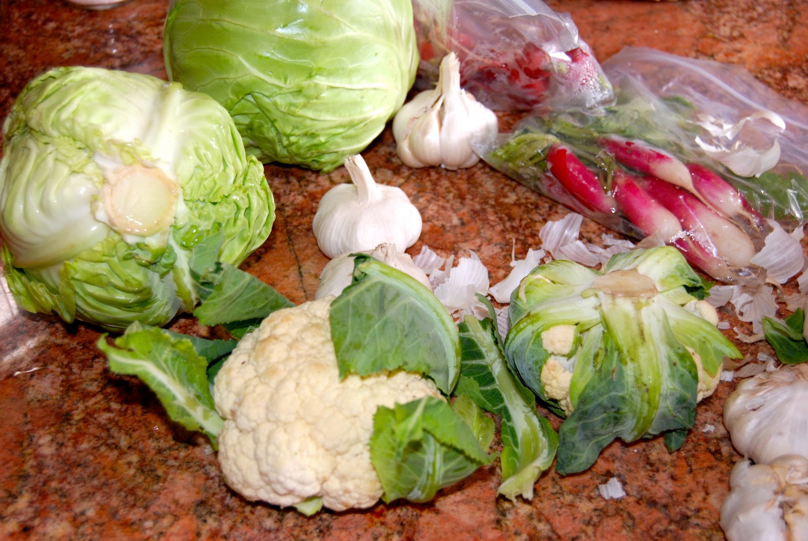 Natural Health and Prevention: Cultured Garlicky Vegetables - Gallon Sized!