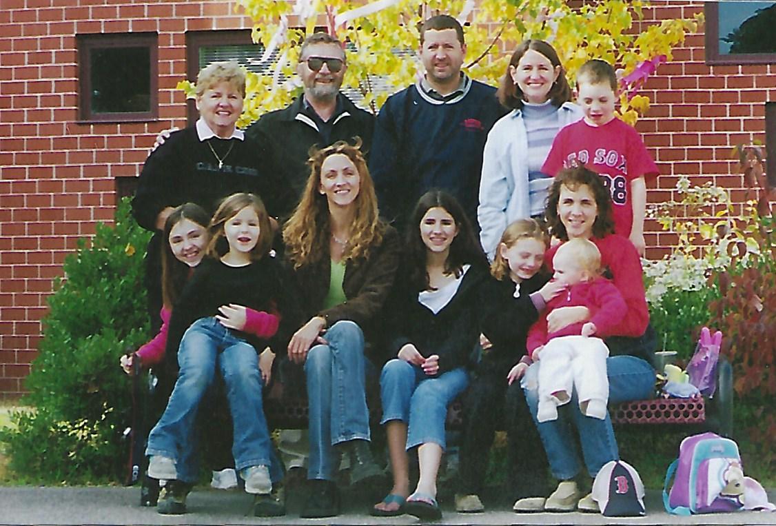 Boettcher/LeVangie Family Photos: #5 great aunt BETTY's grandchildren