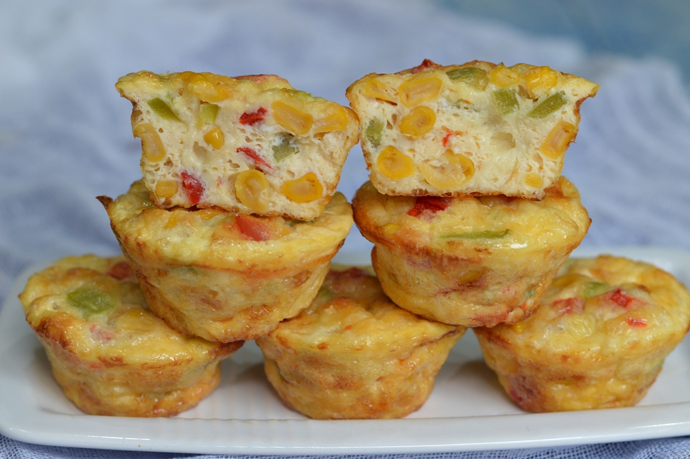 Mini frittata cu ardei si porumb - CAIETUL CU RETETE