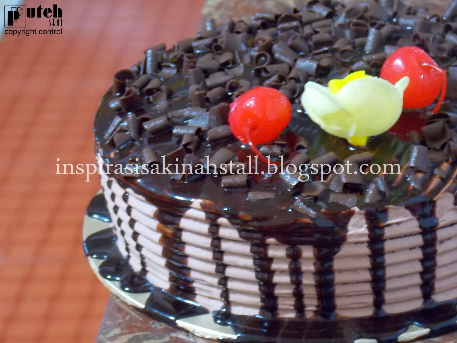 Inspirasisakinah Stall: KEK CHOCOLATE MOIST-KEK HARI JADI