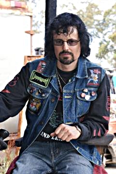 "Holy Sheep" gospel club.: "Steve Rowe - Vocalista do Mortification com ...