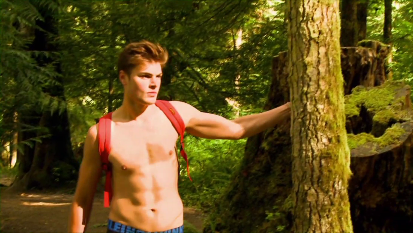 Alexis_Superfan's Shirtless Male Celebs: DeCoteau Wednesday - Callum ...