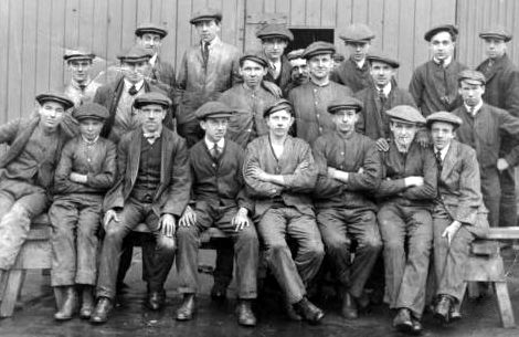 Tour Scotland: Old Photograph Factory Workers Paisley Scotland