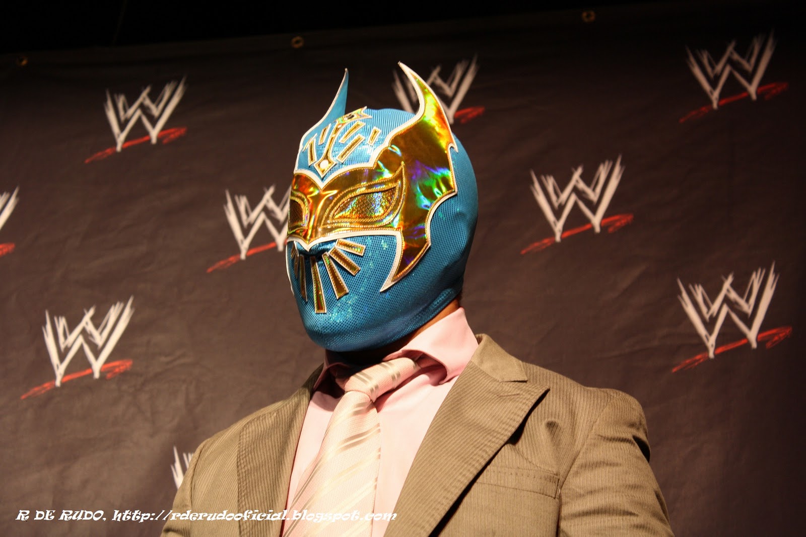 RdR: WWE PRESENTA A. ¡SIN CARA!
