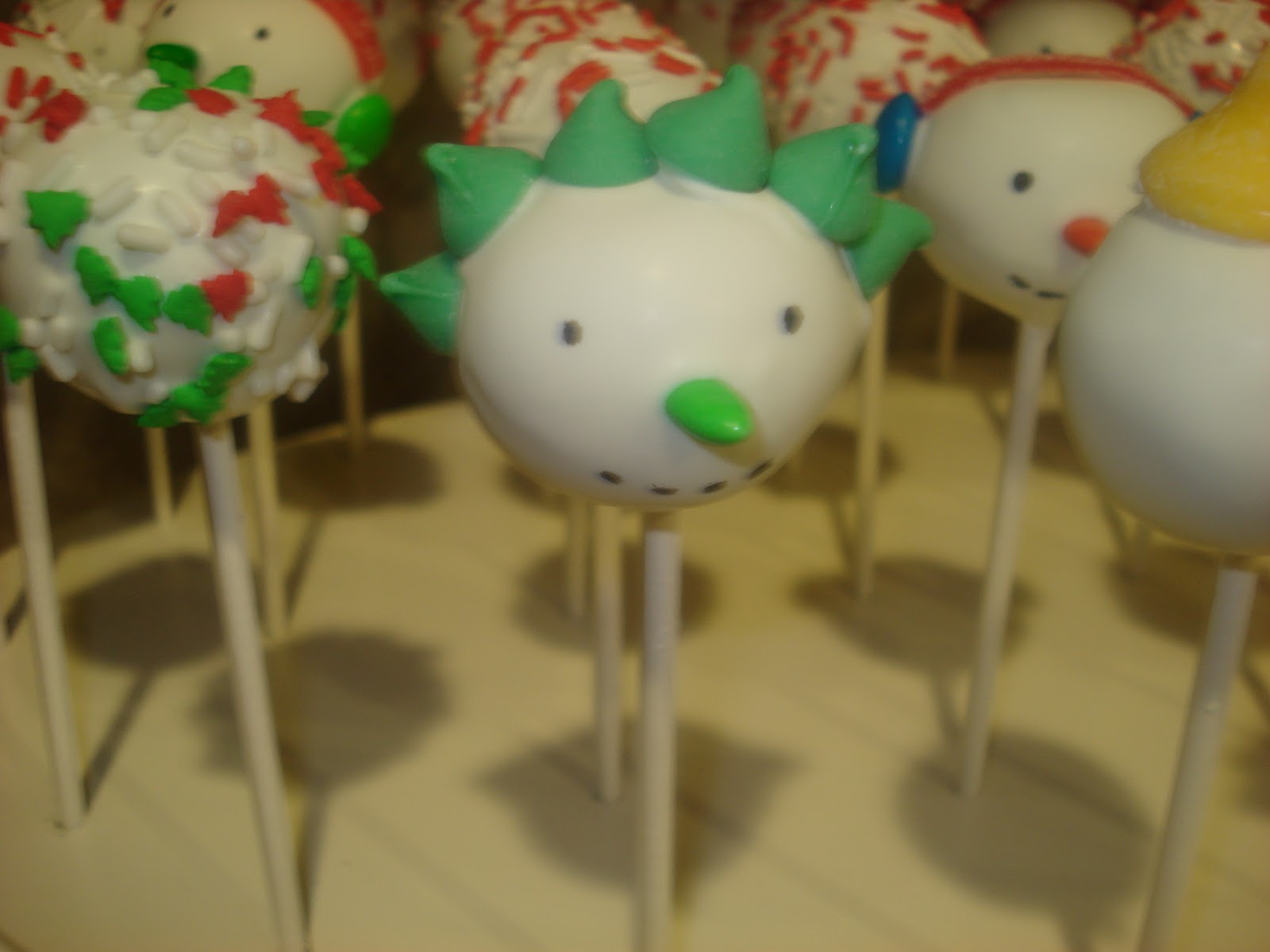 JessiCakes Project: Retro Style Snow Kids Character Pops