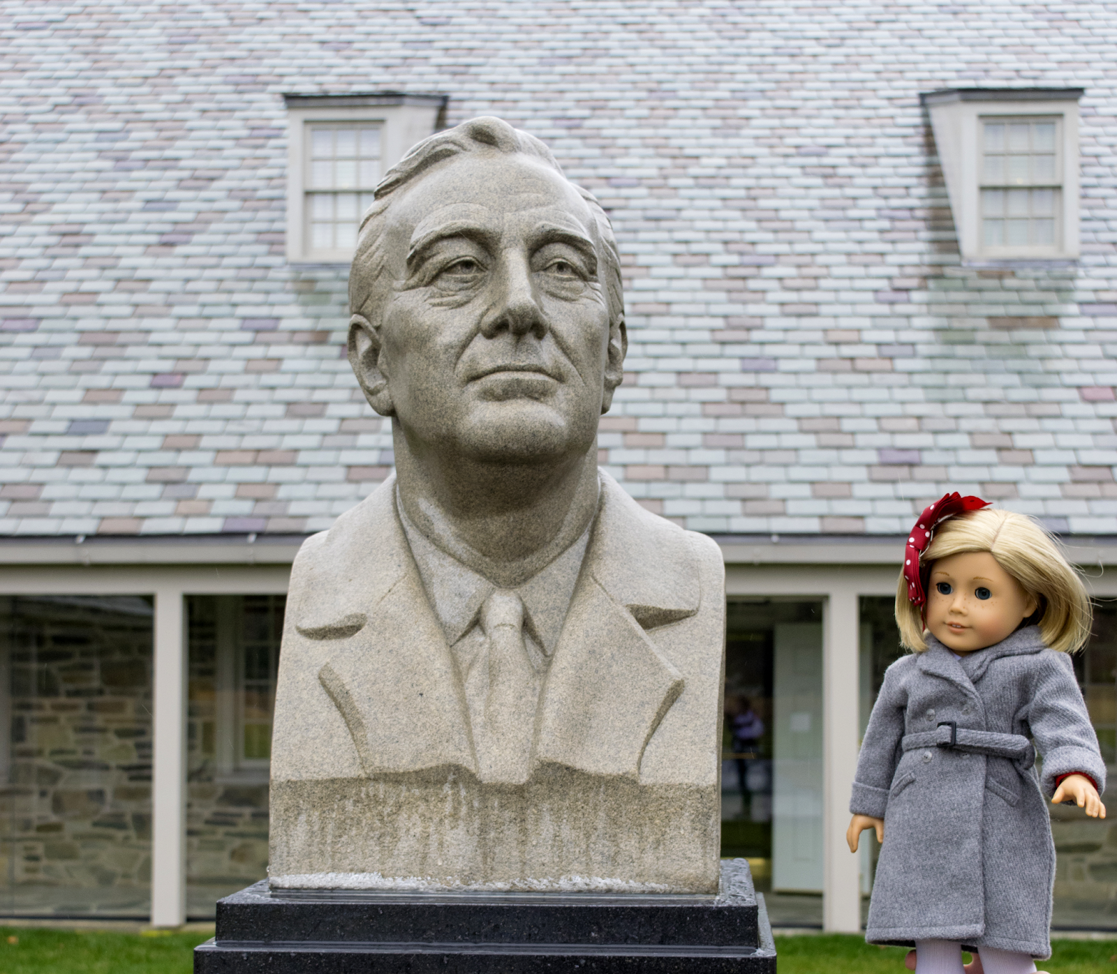 A Peek into the Pantry: Molly & Kit Make FDR's Inexpensive Christmas Cake