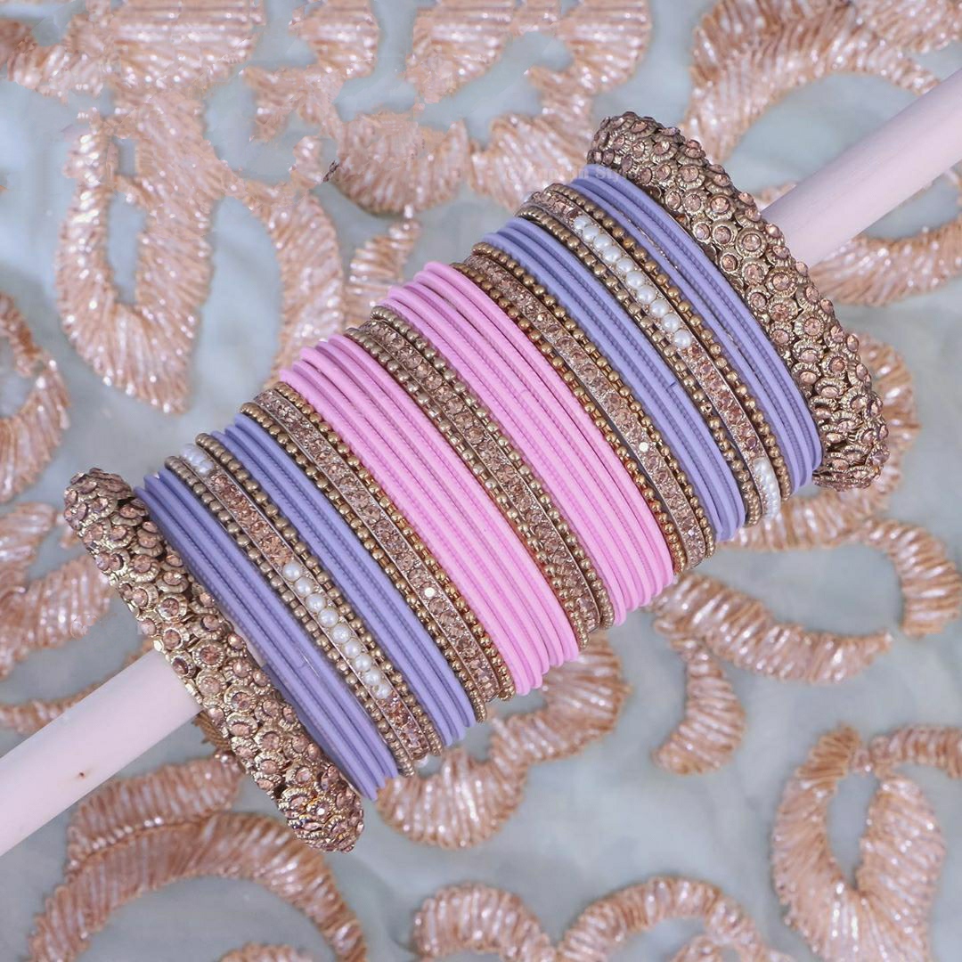 Multi color bangles sets