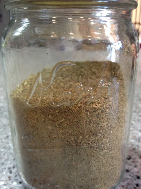 Redneck Soccer Mom: Homemade poultry seasoning