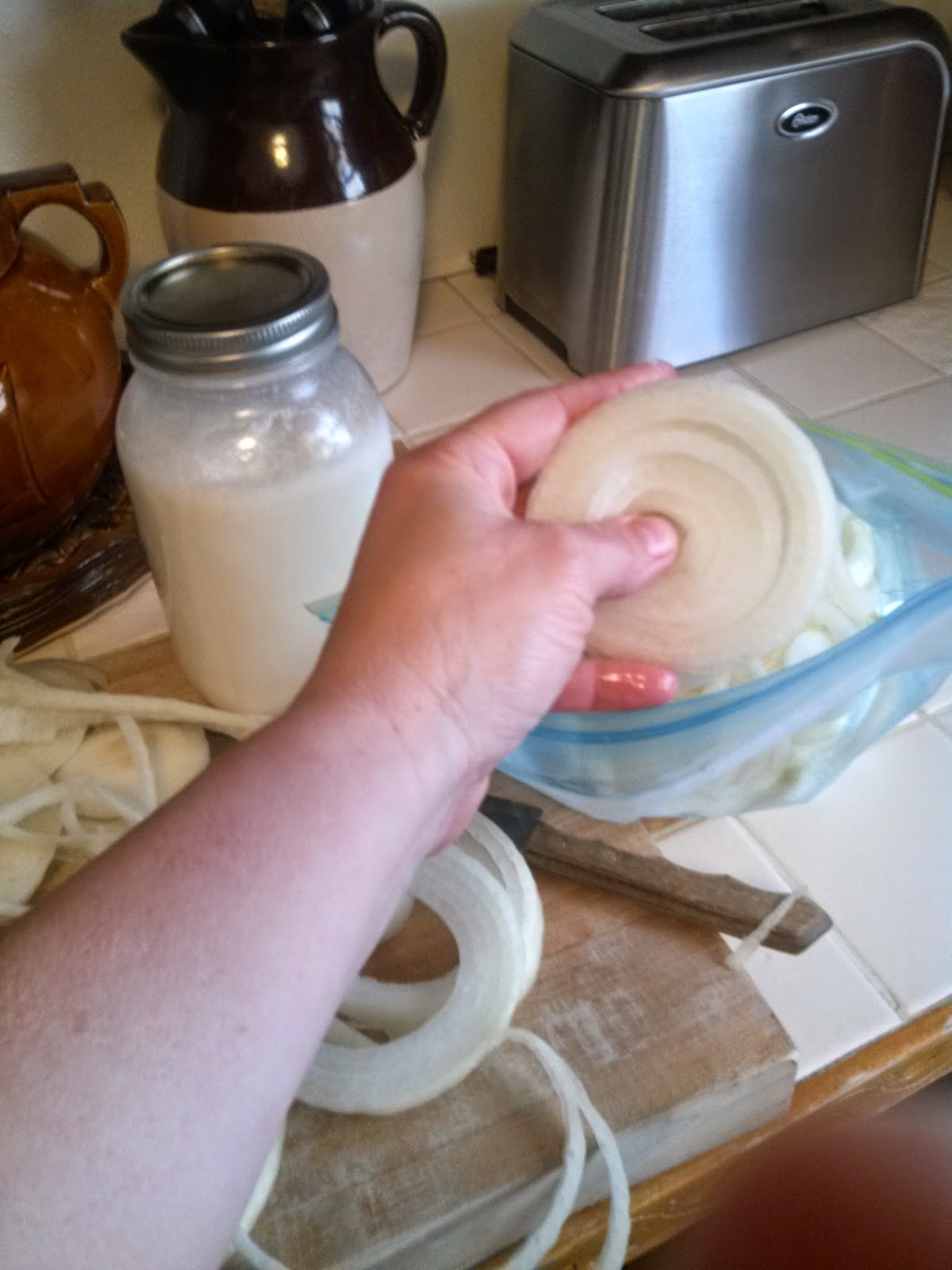 She Bangs.... Pots and Pans: Buttermilk Onion Rings