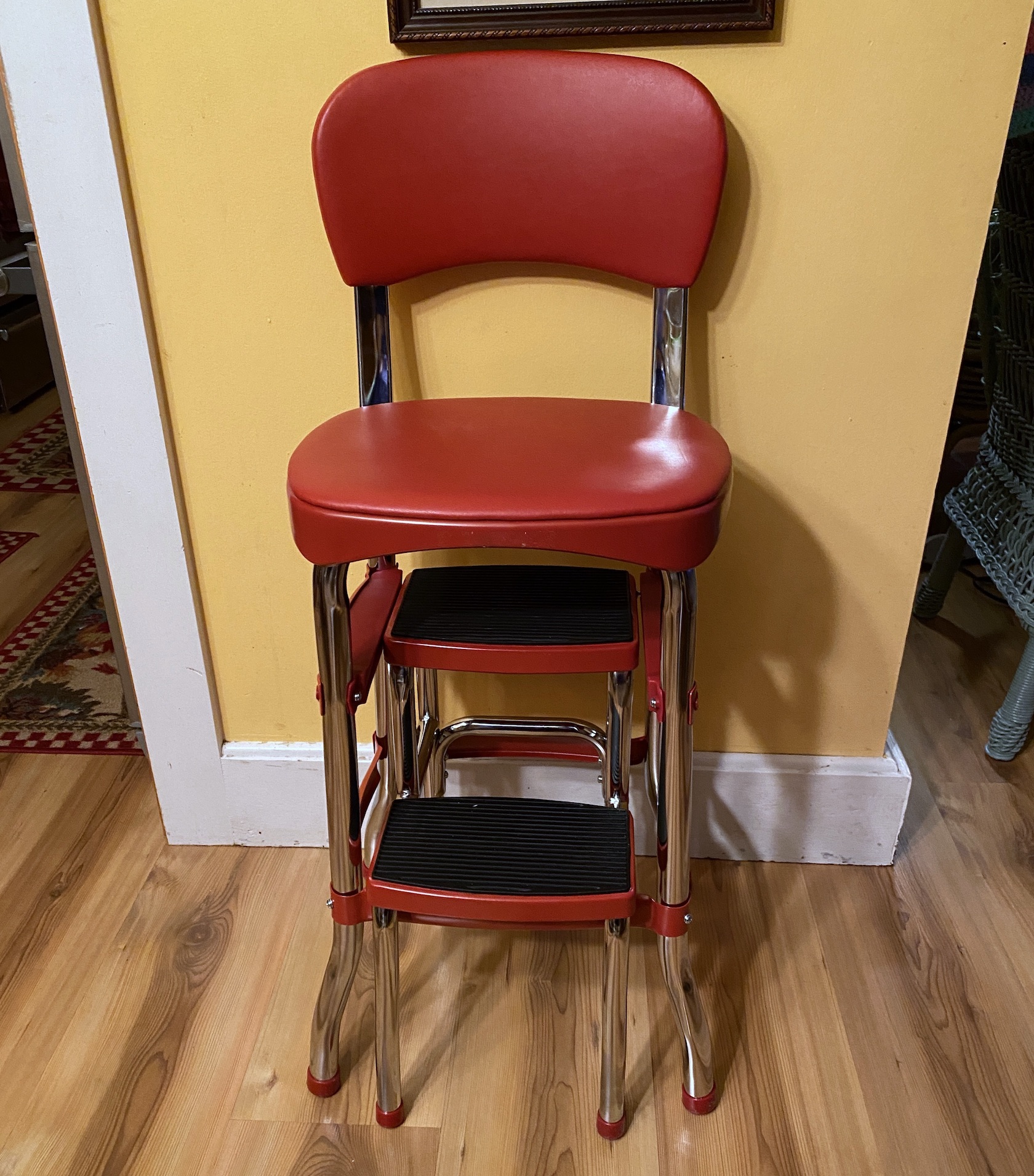 Teresa Kasner: Yarn Trolley, Meadow Progress, Recipes and Cookies