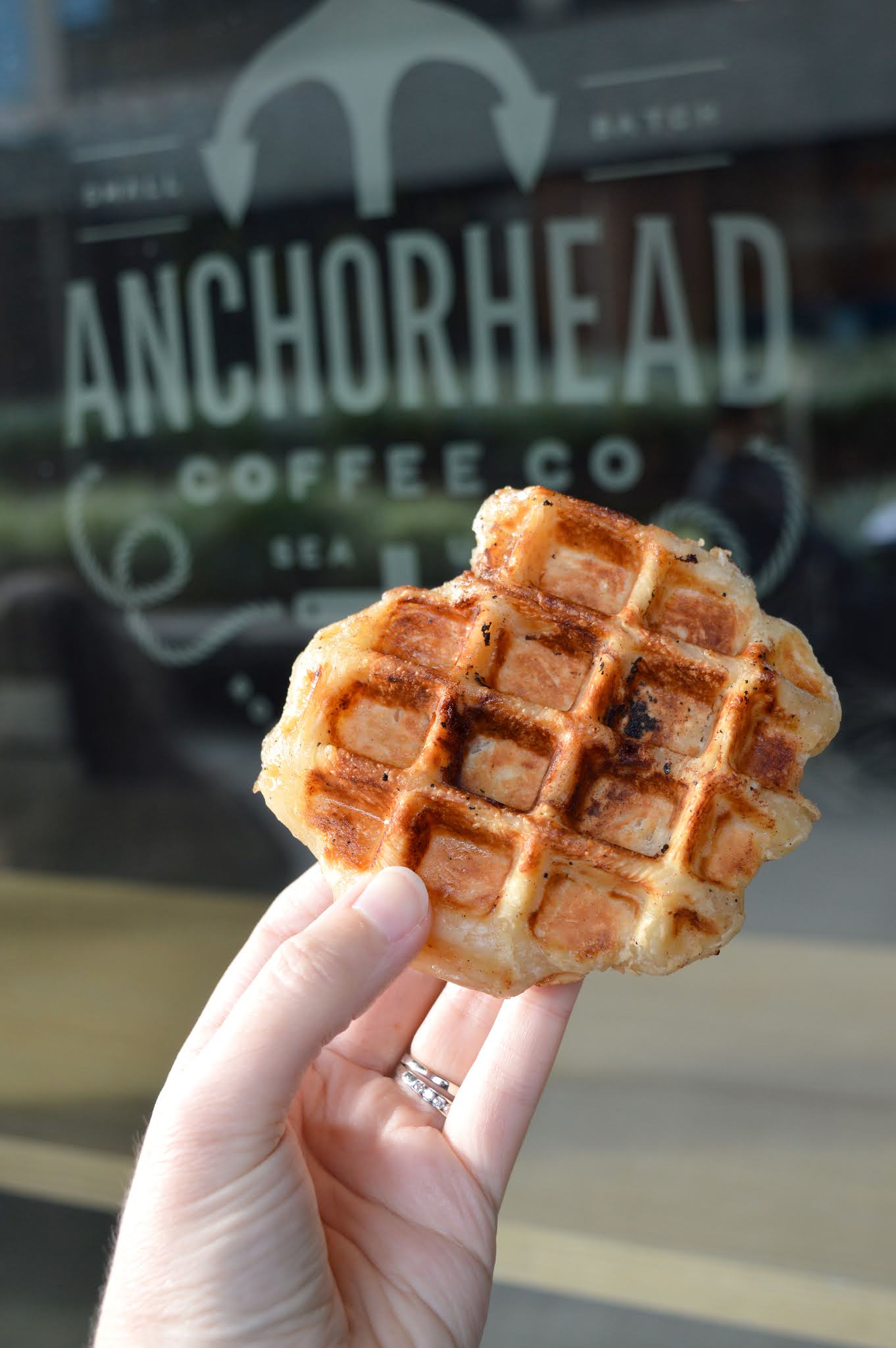 Trying a quaffle at Anchorhead Coffee and checking out the new Kitchen ...