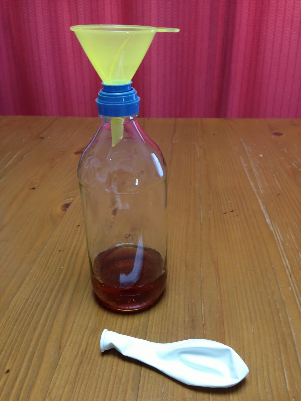We love science for kids! : Inflate a balloon in a bottle!