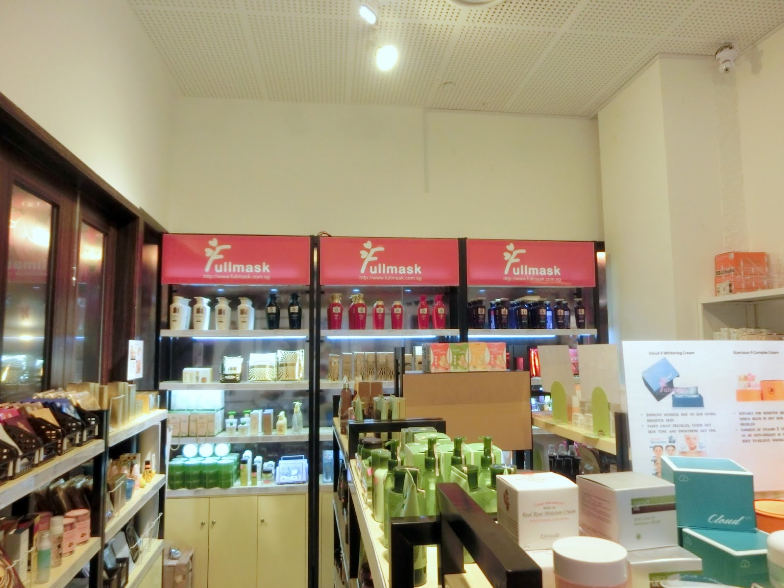 Beauty Trail @ Orchard Central - XINLINNN
