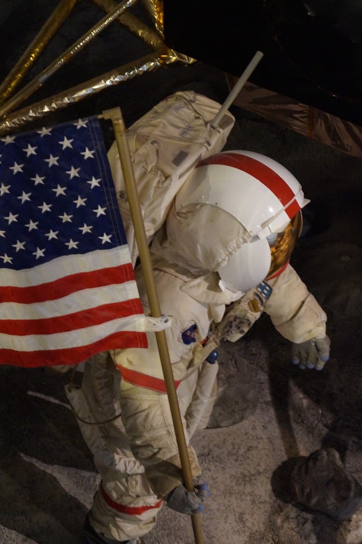 Plastic Models on the Internet: Space vehicles walkaround vol.4: Apollo ...