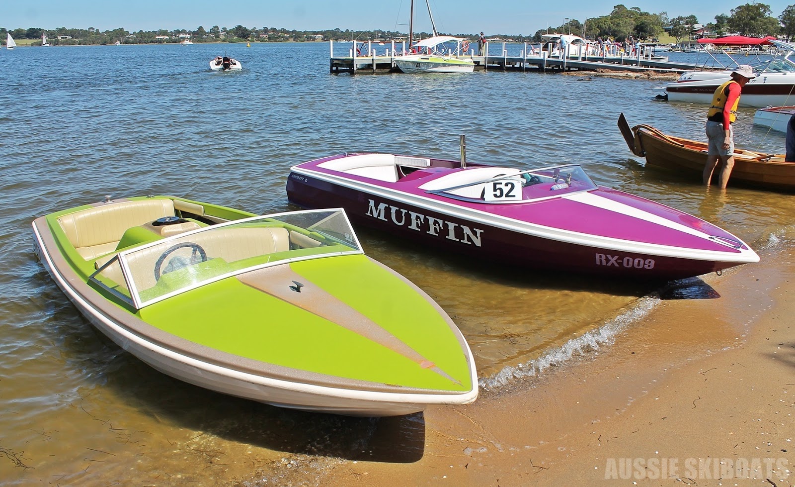 AUSSIE SKIBOATS: spotted; SKICRAFT CLINKER (aka Mk.1)