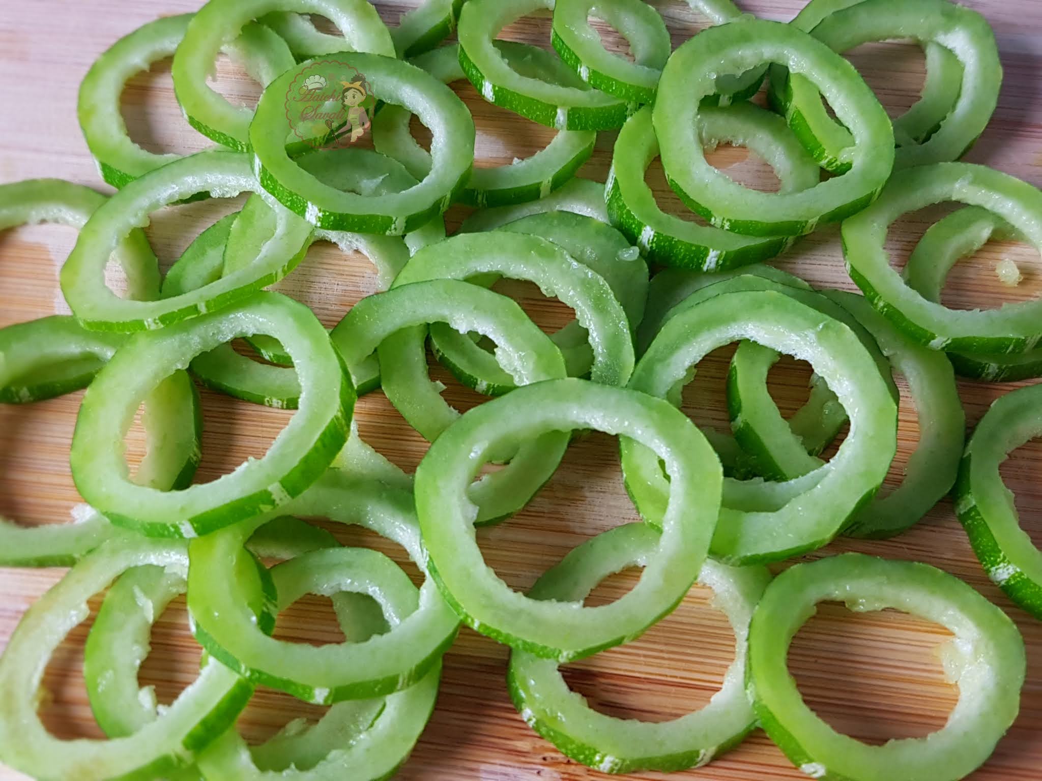 Air Fryer Snake Gourd Rings | Padwal Pakoda(Fritters) | पडवळ भज्जी ...