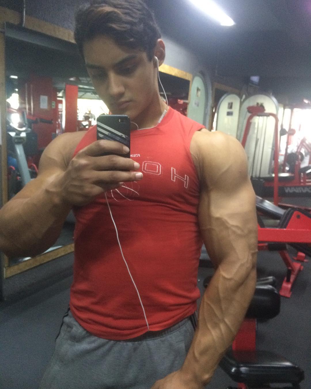 the beauty of male muscle: Jaimie