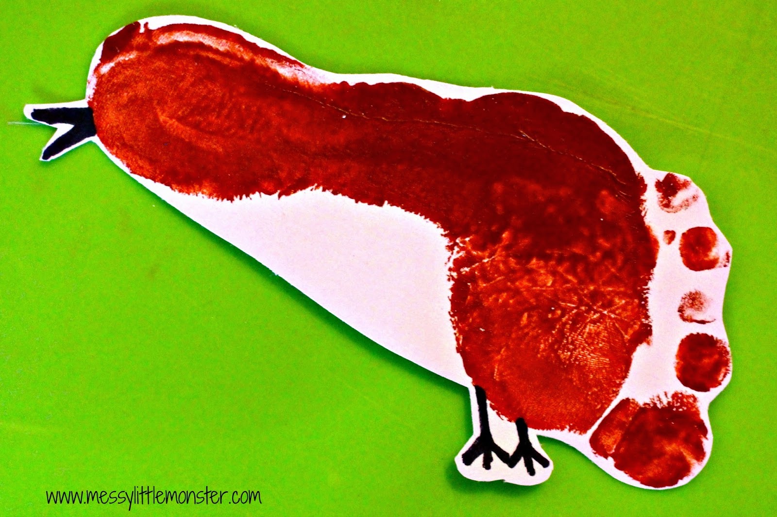 Footprint Robin - Messy Little Monster