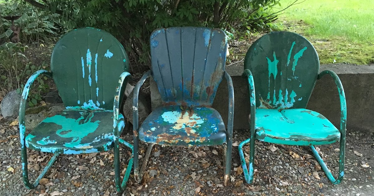 pathtojunkentreasure: Motel Chairs