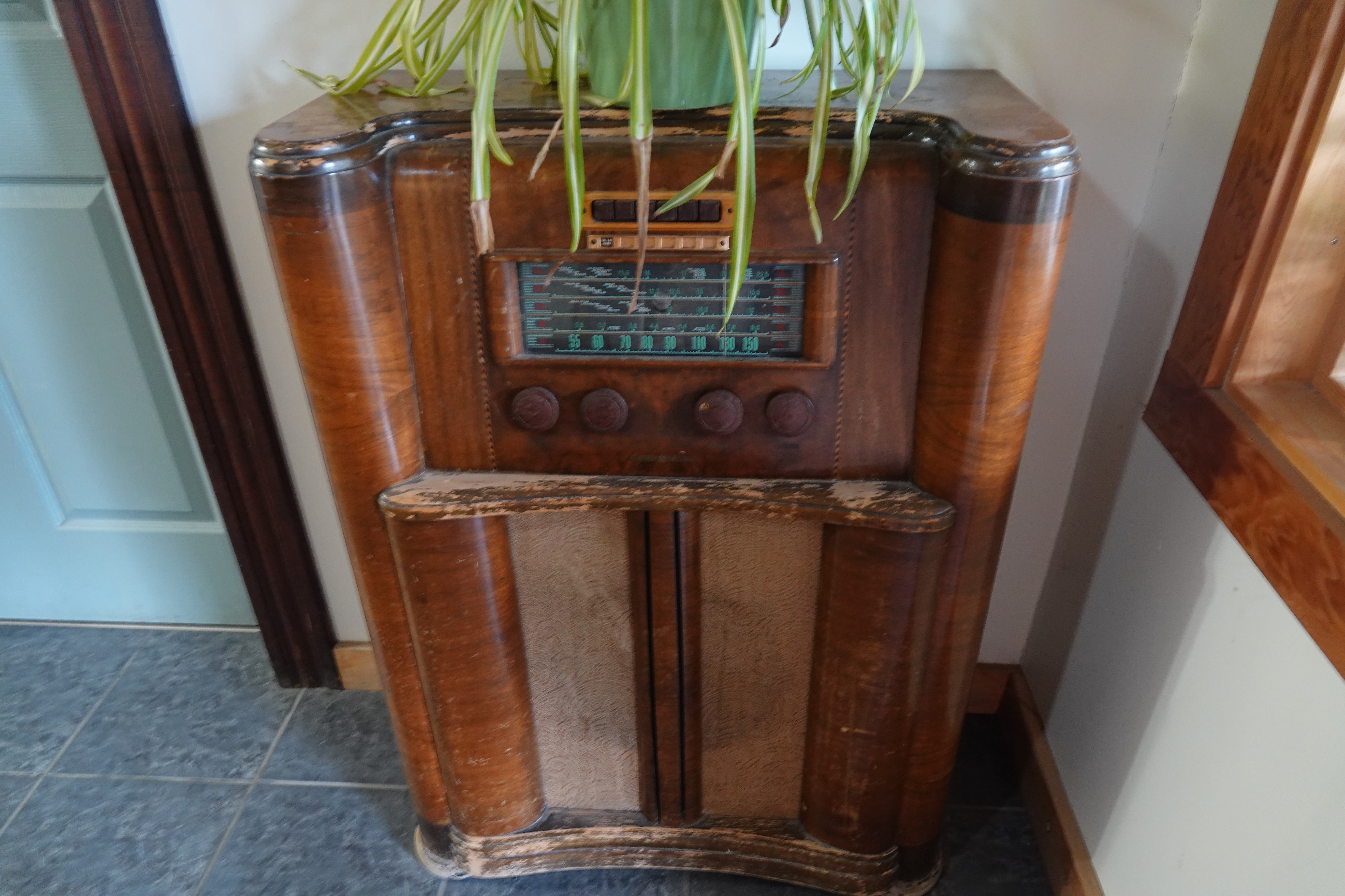 Tinjauan ke Tempat Sejarah Stewart, British Columbia - BUDGET TRAVEL