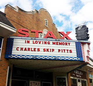 the "A" side: The Isley Brothers - It's Your Thing (T Neck 901)