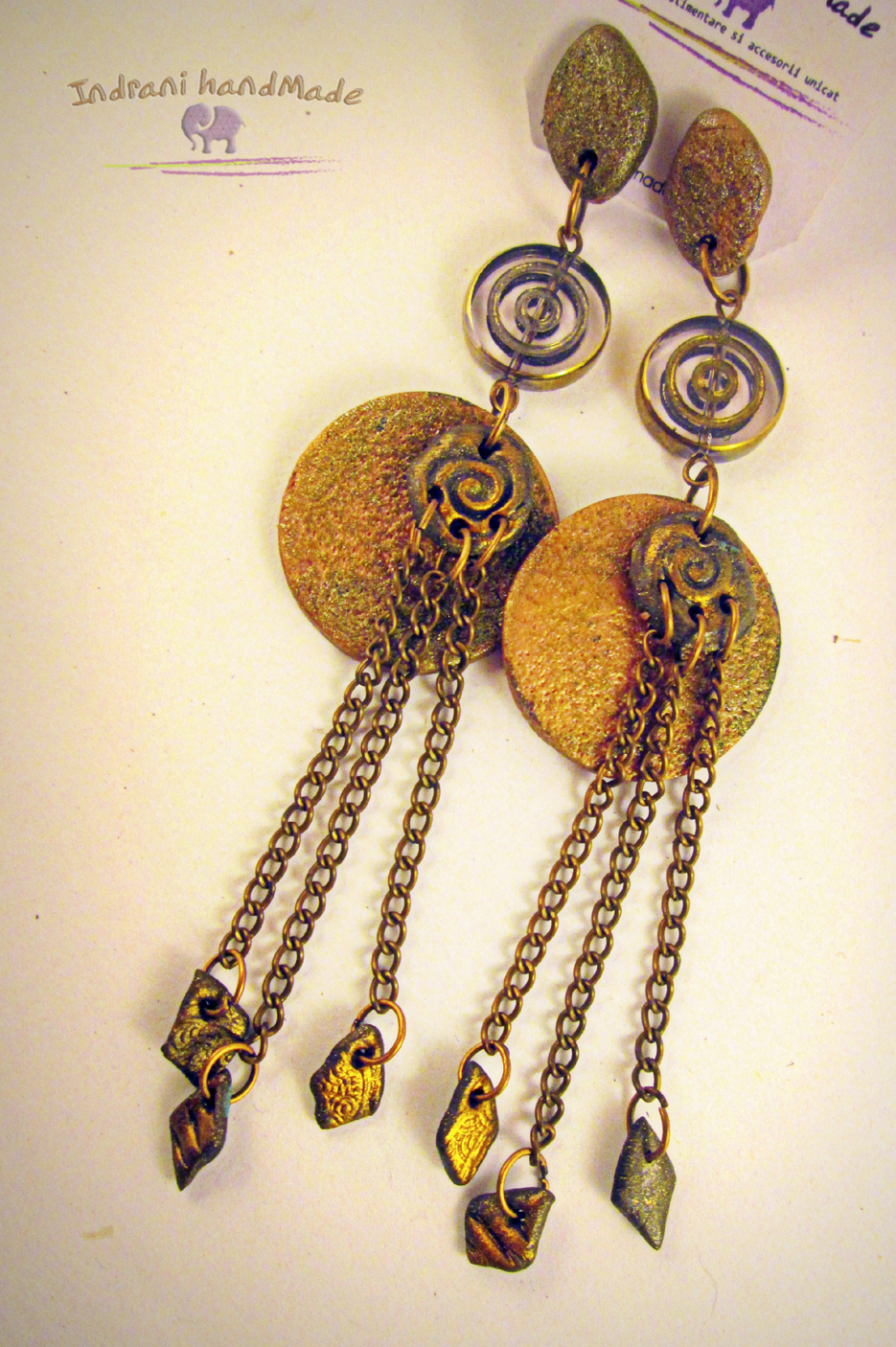 Indrani Handmade: Cercei handmade foarte lungi