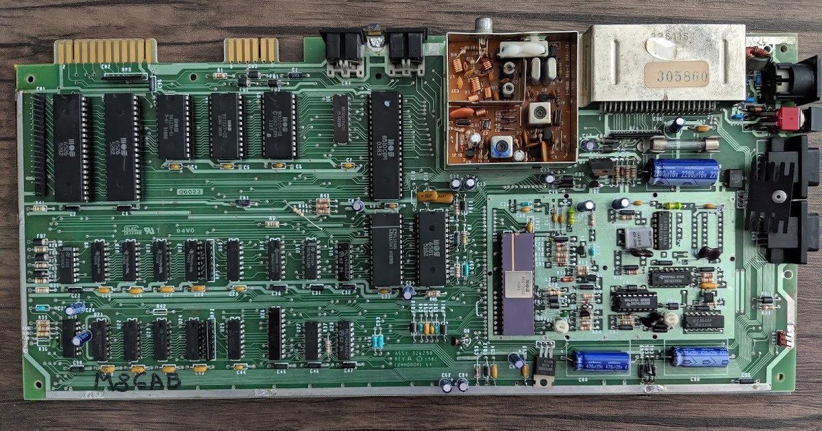 The Calculator Review: Something Different: Commodore Project 64 Part 1