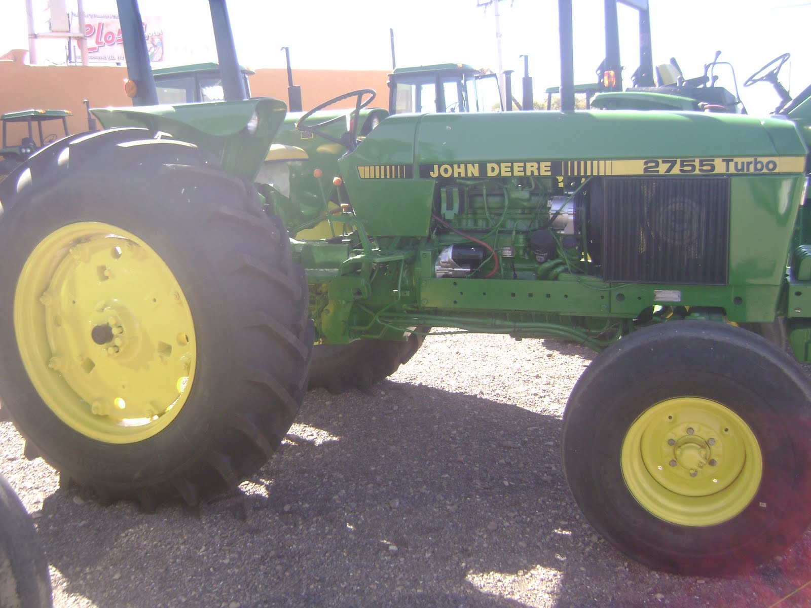 MAQUINARIA AGRICOLA INDUSTRIAL: Tractor John Deere 2755 Turbo $15000 ...