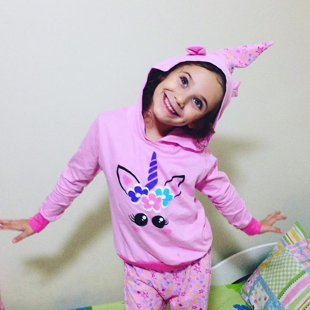 Pijamas Divertidos: Unicórnios até na hora de dormir