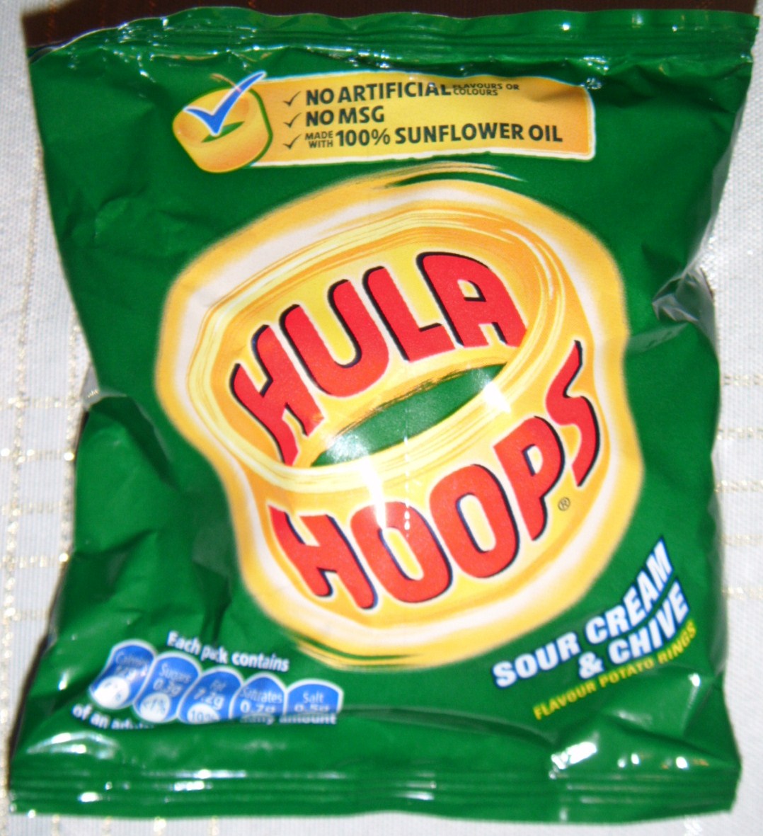 FOODSTUFF FINDS: Sour Cream Hula Hoops (Sainsbury’s) [By @cinabar]