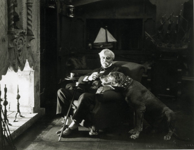 Los Grandes Fotografos: Clarence Bull (1896-1979)