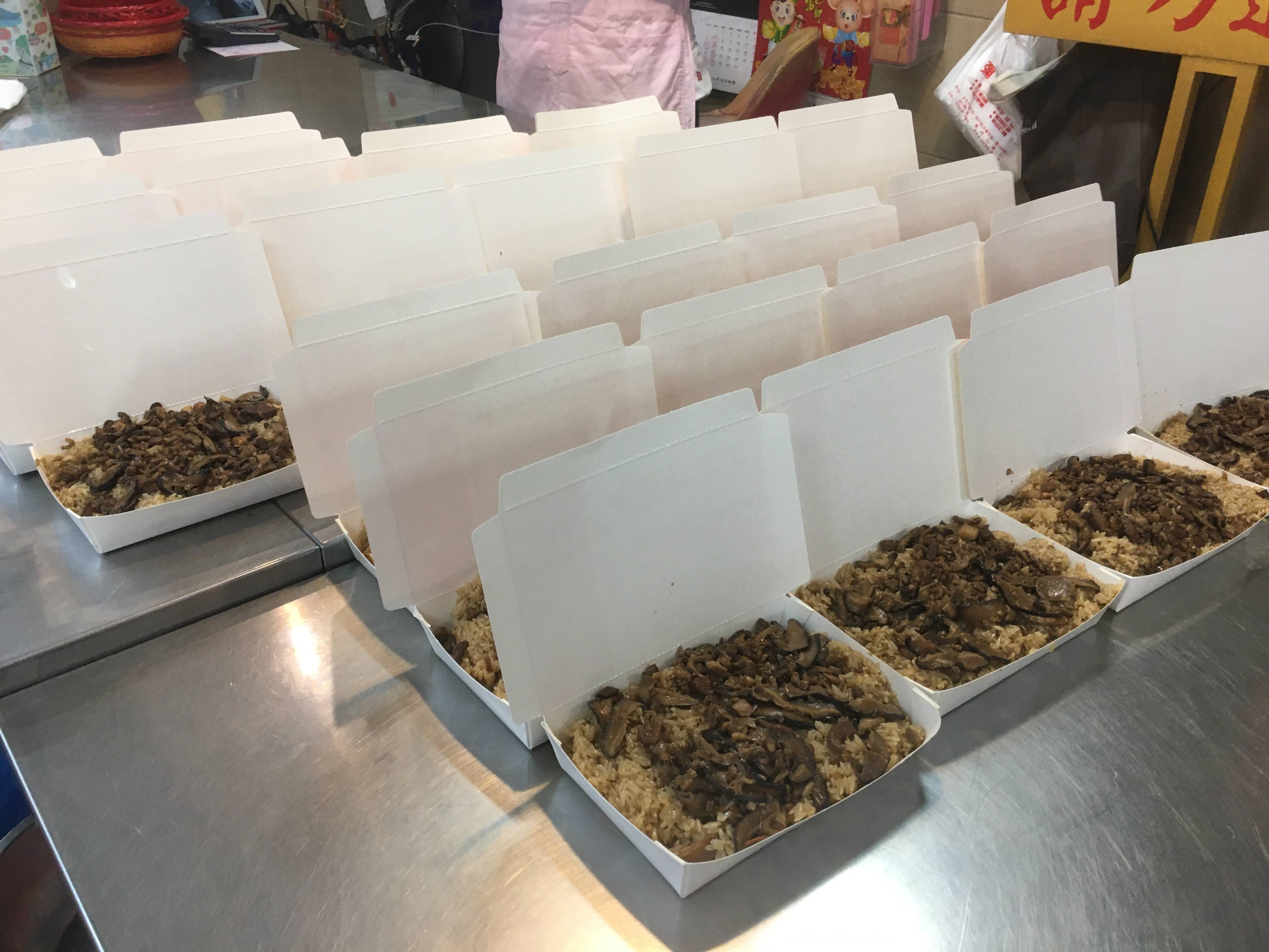 Lin He-Fa's Oil Rice (林合發油飯), the Centuried Taiwanese Gourmet Food in ...