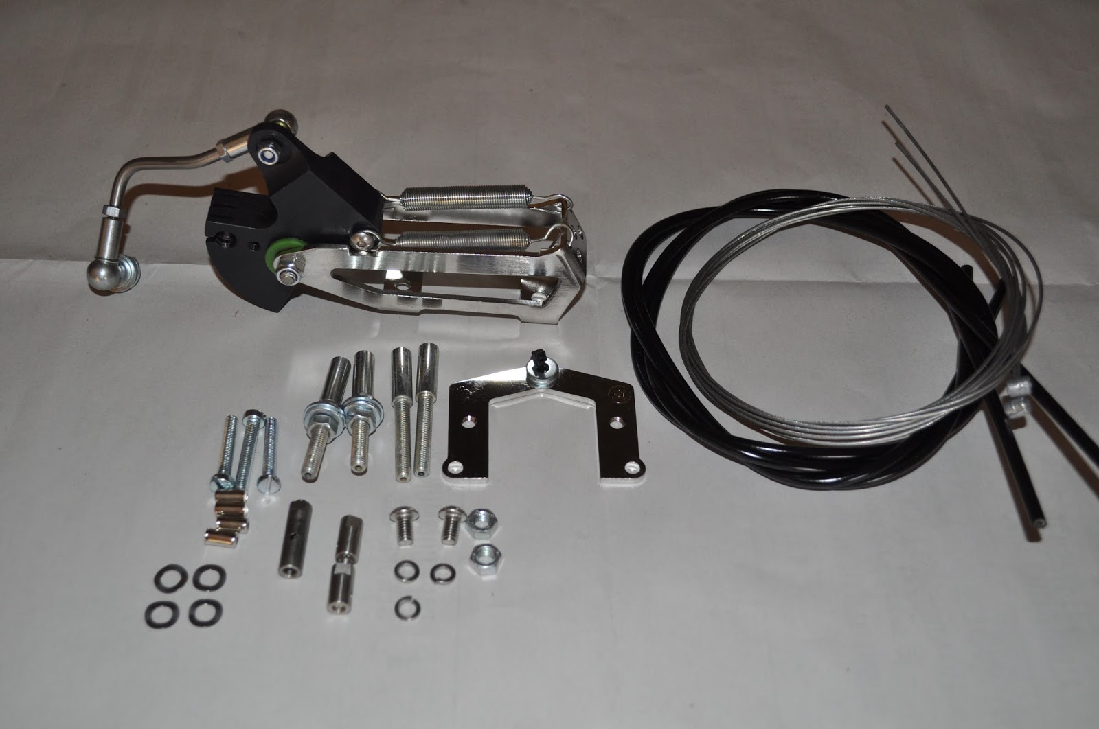 Dave Ingle Competitions Engines: 05 : TCKW1 - WEBER LINKAGE KIT