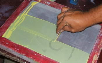 Alat dan bahan Yang Diperlukan Dalam Proses Sablon Manual