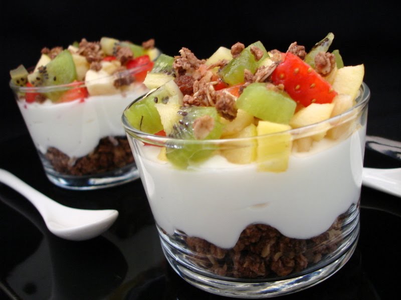 Aux délices des gourmets: FROMAGE BLANC AUX CÉRÉALES ET FRUITS FRAIS